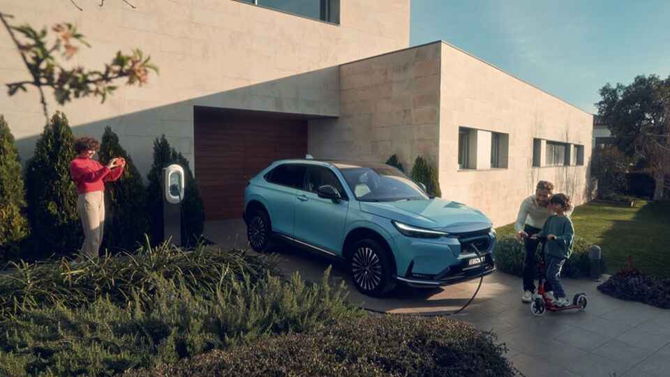 Hybrid vs electric car differences | Honda