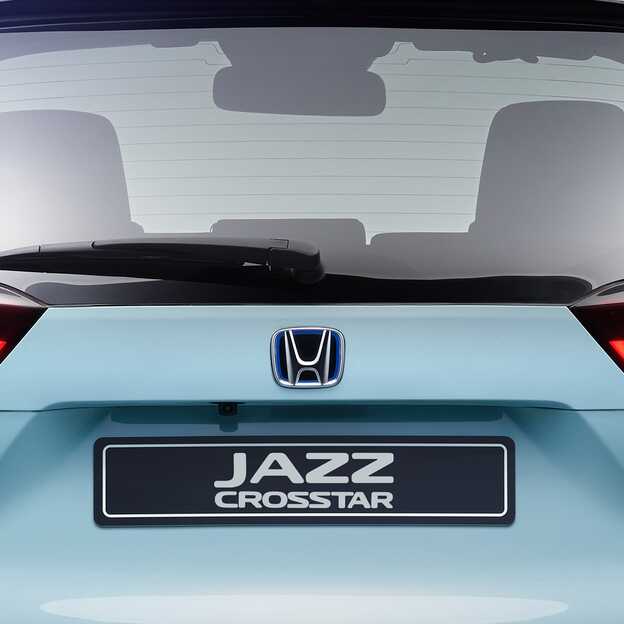New Honda Jazz Hybrid | Accessories | Honda UK