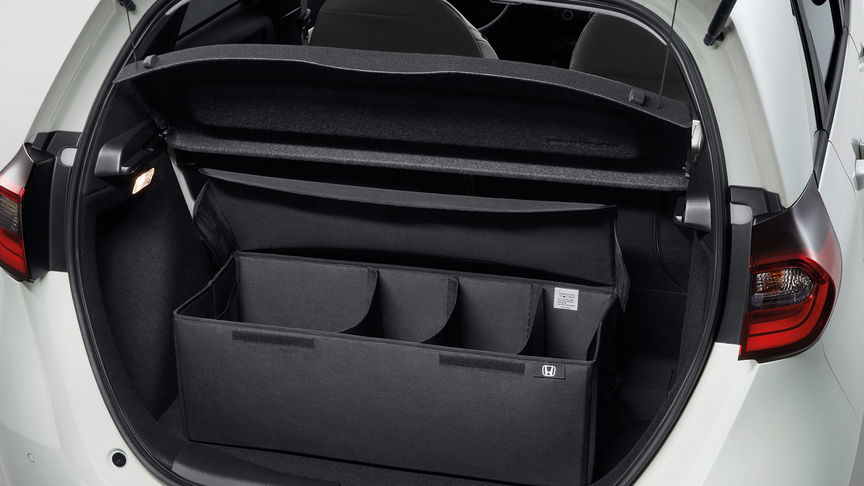 Honda Jazz Crosstar Accessories | New Hybrid cars | Honda UK