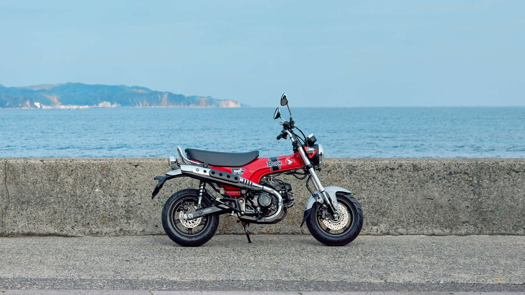 Honda | ST125 Dax | 125 | Easy To Ride
