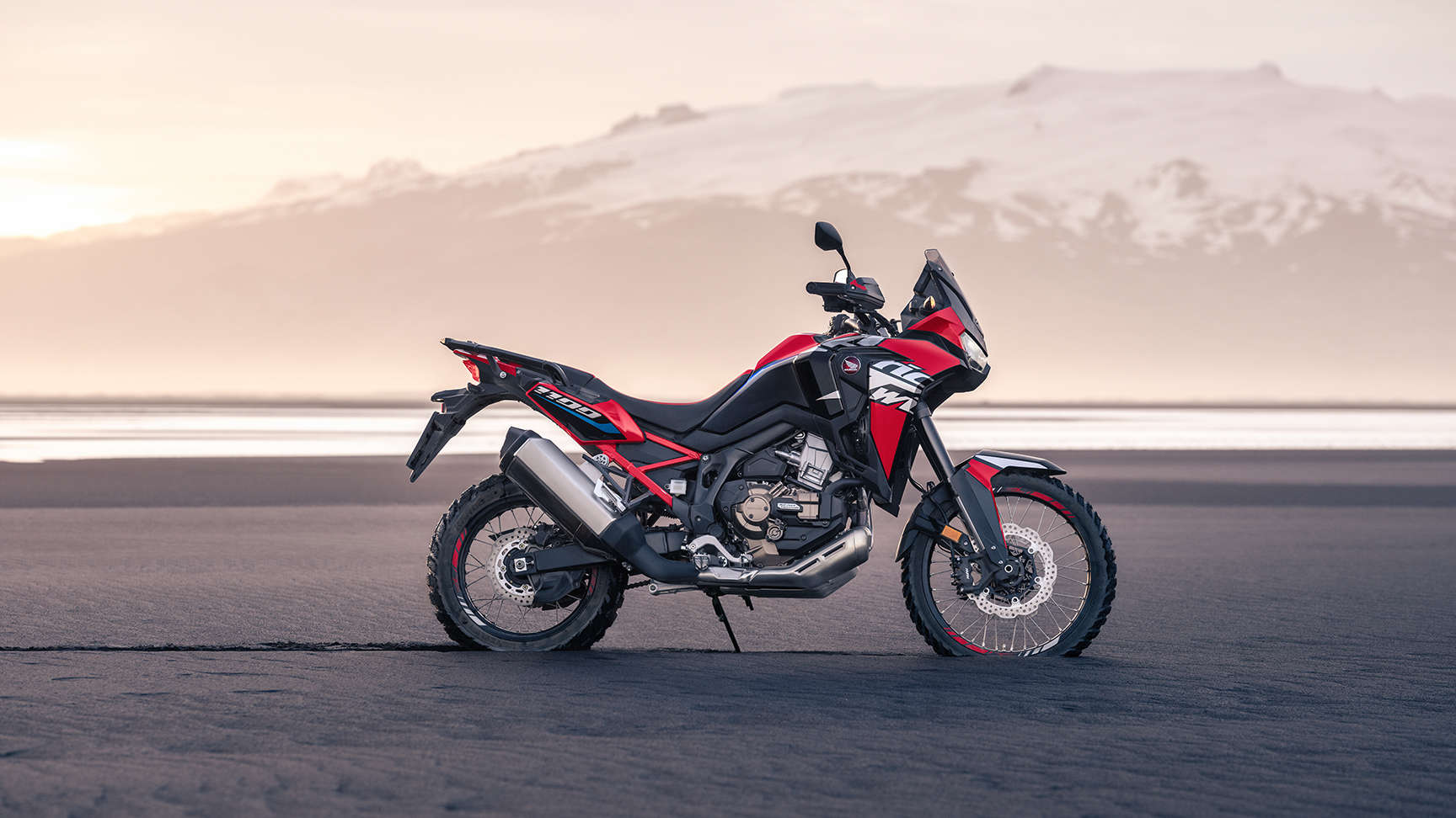 Honda | CRF1100L Africa Twin | Adventure Motorcycles | Honda UK