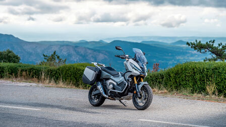 Honda| X-ADV | Adventure| All-round adventure scooter