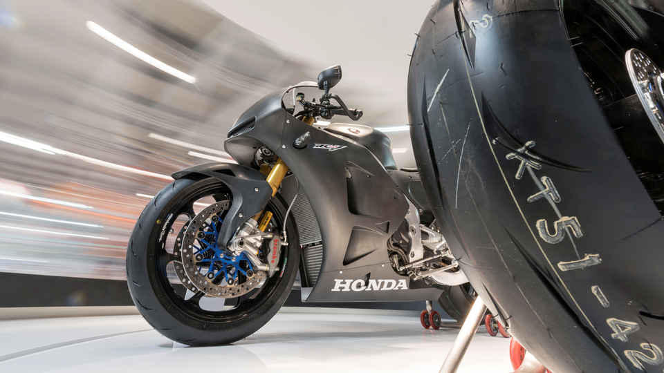 RCV Sports Kit | Experience Honda Enhancements | Honda UK