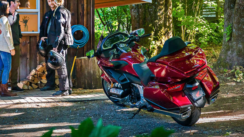 Touring Motorbikes Range | Best for Long Journeys | Honda UK