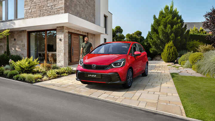 What is a hatchback car, and why are they popular? | Honda UK