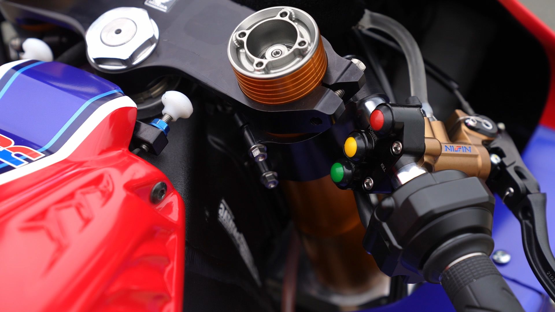 Honda BSB Fireblade 2021 Track Review | Honda Engine Room