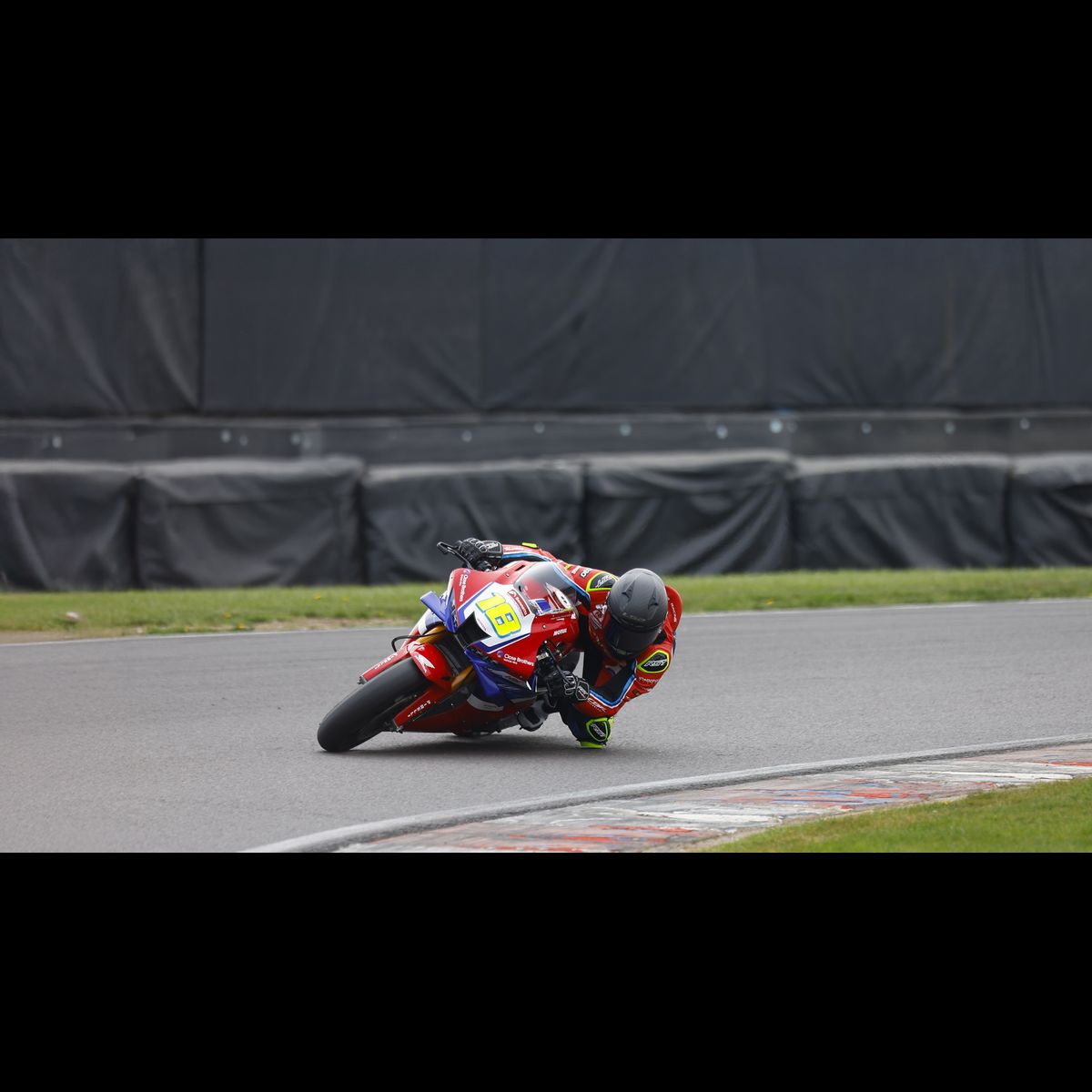 Honda Racing is Ready for the 2025 British Superbike Blast-Off | Honda ...