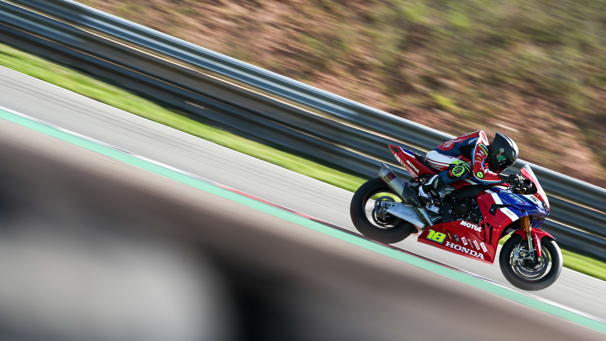 Honda Racing kickstarts 2025 with the first Official BSB Test | Honda ...